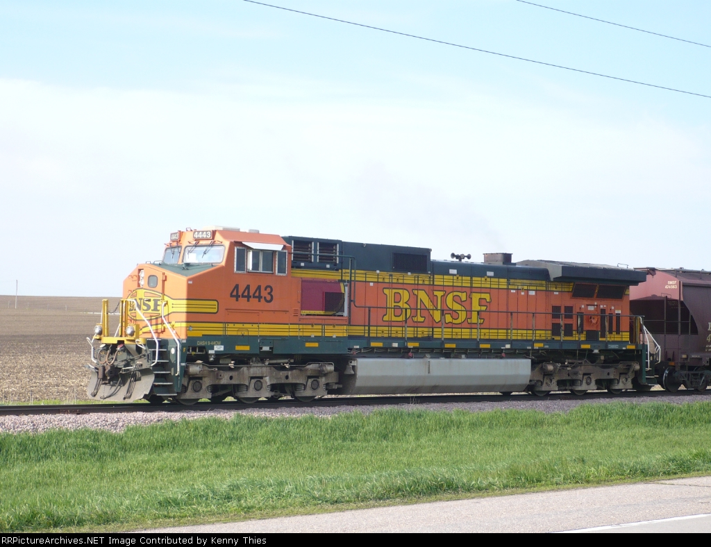 BNSF 4443